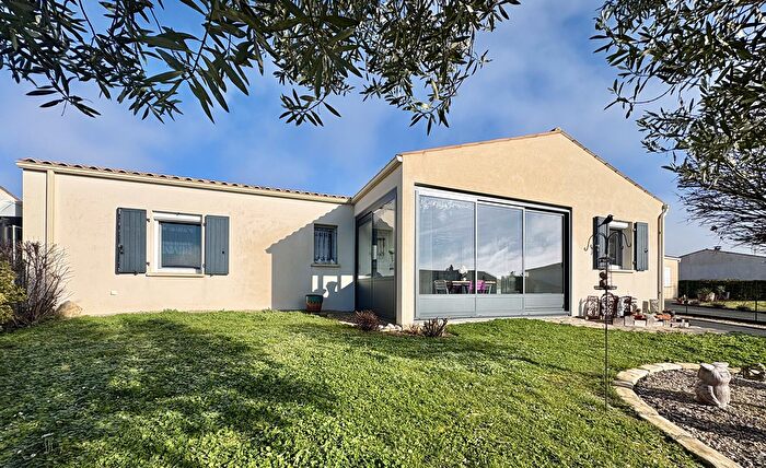 Maison à vendre - Saint-Georges-des-Coteaux - 4 pièces - 2 chambres