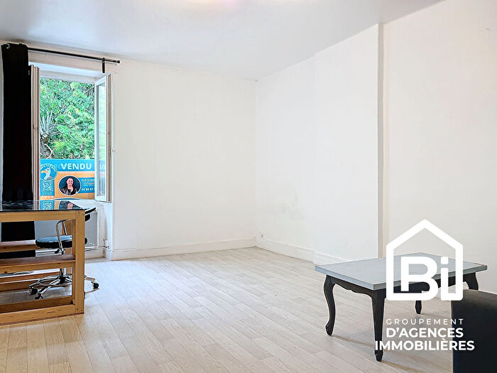 Appartement à louer - Caen, Saint-Jean Etudes, Saint-Gilles - 1 pièce