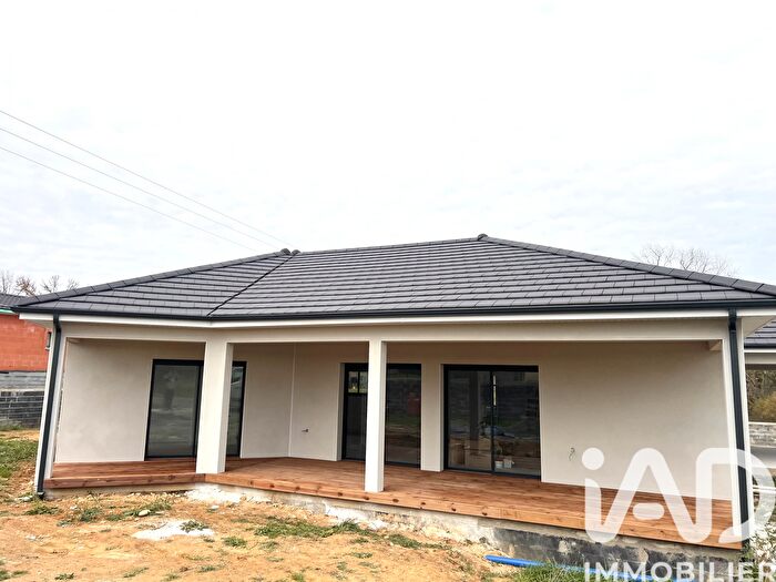 Maison à vendre - Souyeaux - 4 pièces - 3 chambres