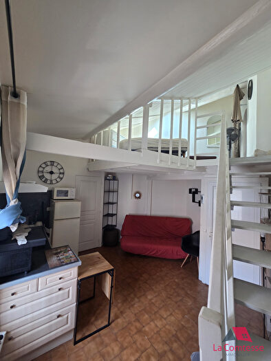Saint-Chamas : Appartement 1 pièce à louer