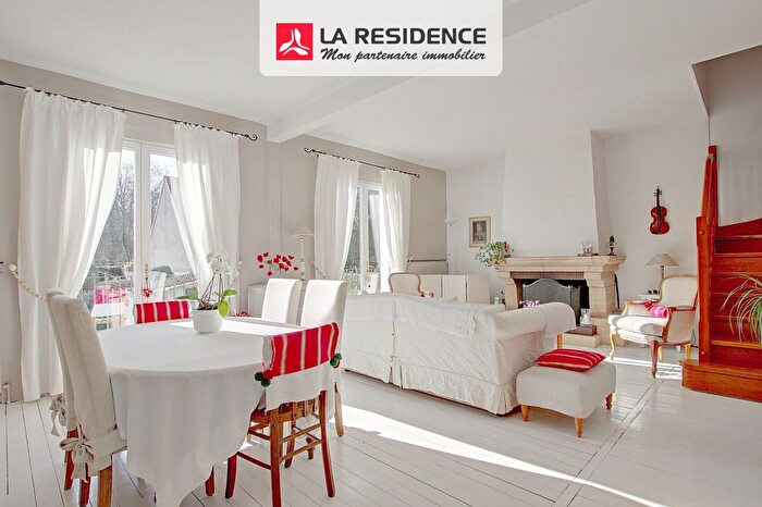 Maison à vendre - La Verrière - 6 pièces - 4 chambres