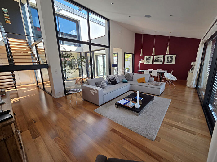 Maison à vendre - Cugand - 8 pièces - 5 chambres