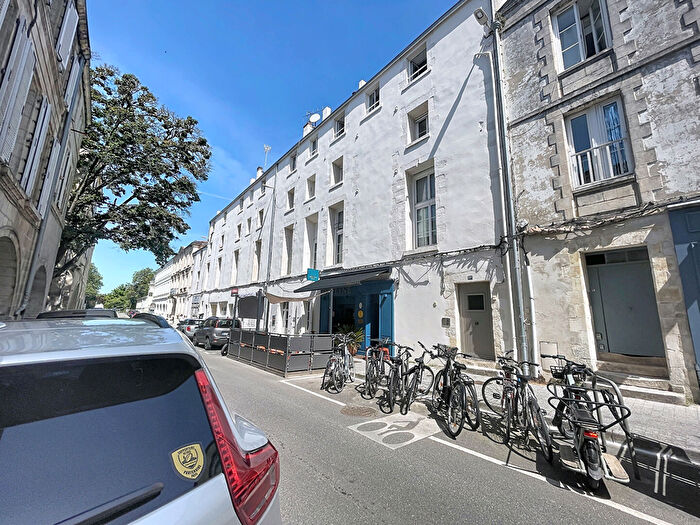 La Rochelle, Centre-ville, Vieux-port, Marché : Appartement 2 pièces à louer