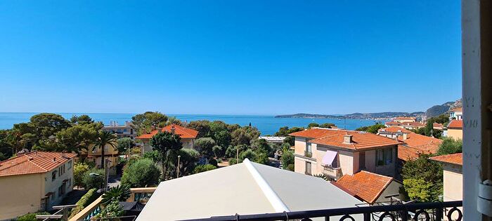 Appartement à louer - Cap-dAil - 4 pièces - 3 chambres