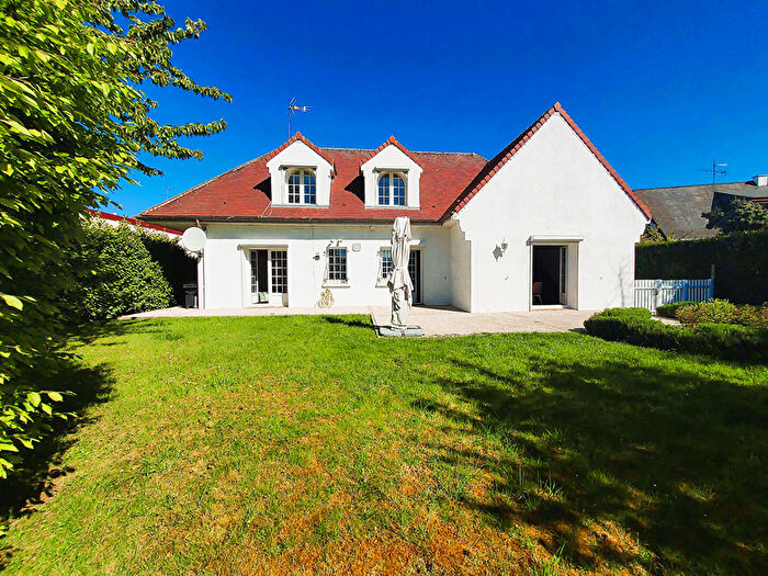 Maison 7 pièces à Homblières, à vendre