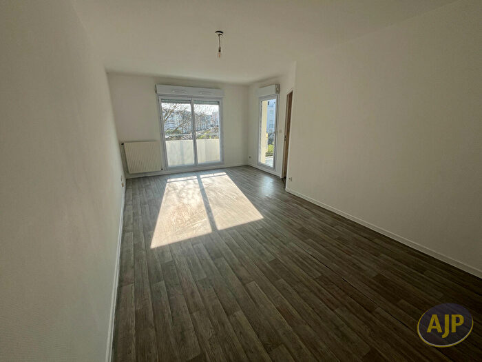 Appartement à louer - Nantes, Ile de Nantes - 3 pièces - 2 chambres