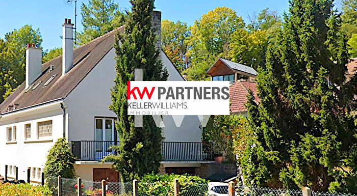 Maison à vendre - LIsle-Adam - 8 pièces - 6 chambres