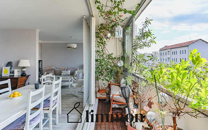 Appartement 5 pièces à vendre à Villeurbanne, République, Tolstoi