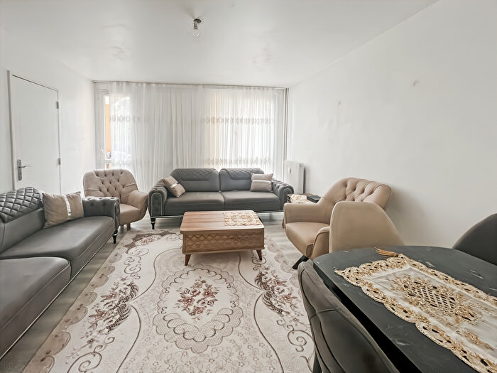 Appartement à vendre - Corbeil-Essonnes, Rive droite - 3 pièces - 2 chambres