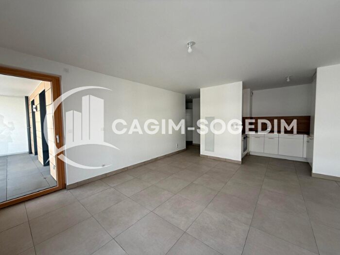 Appartement à vendre - Saint-Louis, Centre-ville - 3 pièces - 2 chambres