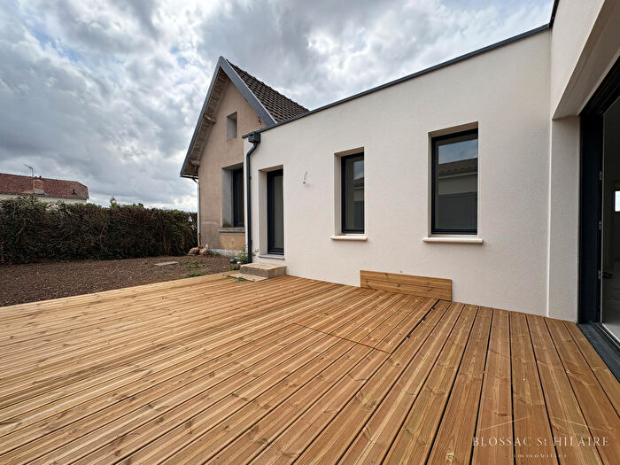 Poitiers, Trois Cités : Maison 5 pièces à vendre