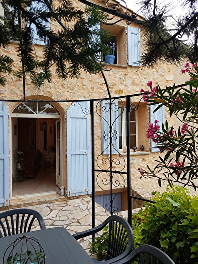Maison 6 pièces à vendre à Montfort