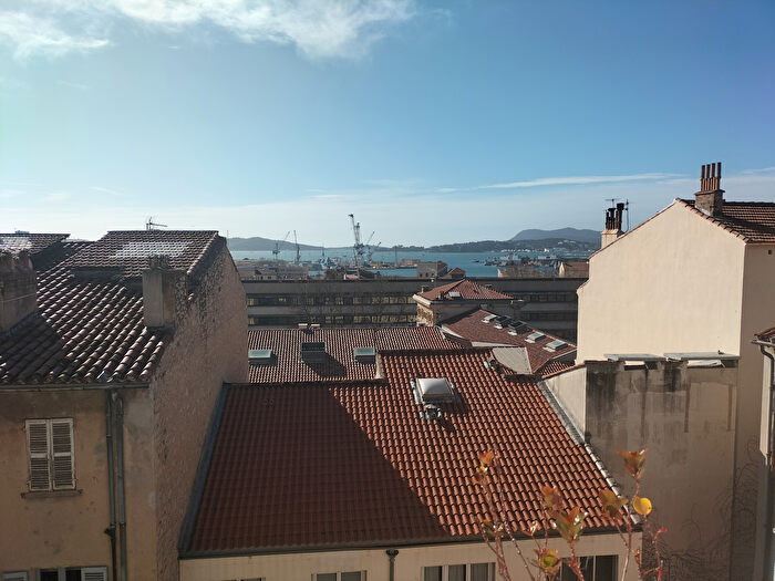 Appartement à vendre - Toulon, Haute-ville - 4 pièces - 2 chambres