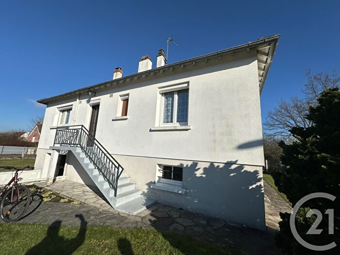 Maison à vendre - Nouan-le-Fuzelier - 3 pièces - 2 chambres