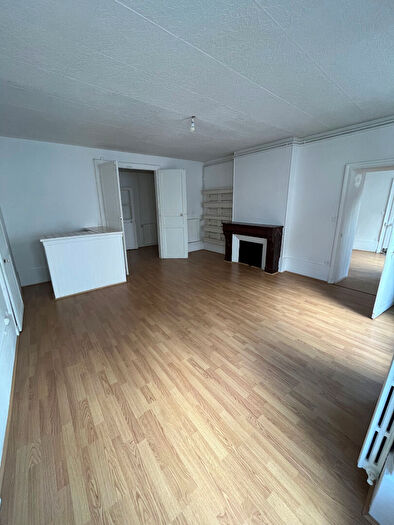 Moulins, Centre-ville - Appartement 3 pièces à louer