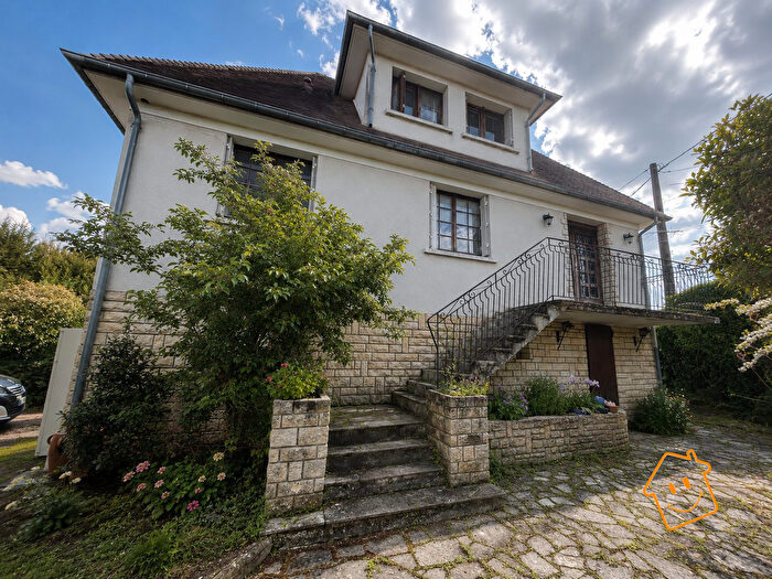 Maison 7 pièces à vendre à Bourges, Asnières