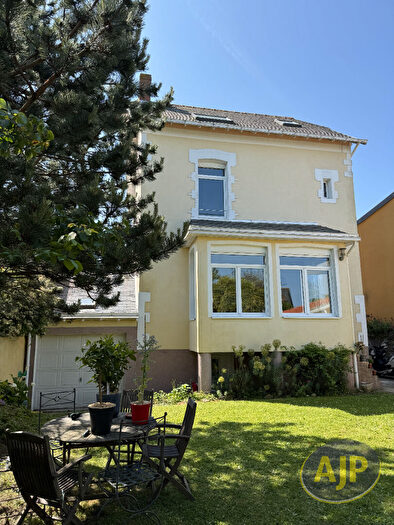 Maison à vendre - Rezé, Pont Rousseau - 6 pièces - 4 chambres