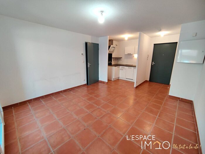 Appartement à louer - Cavaillon - 2 pièces - 1 chambre