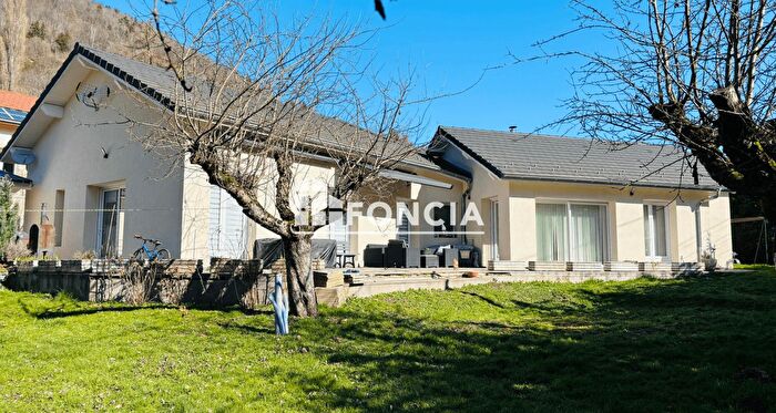 Maison à vendre - Saint-Martin-dUriage - 5 pièces - 4 chambres