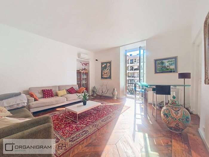 Balestrino, Ajaccio : Appartement 3 pièces à louer