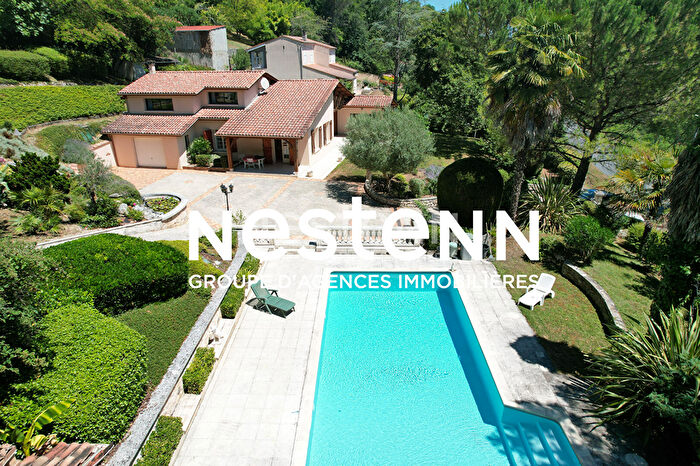 Maison à vendre - Vianne - 5 pièces - 3 chambres