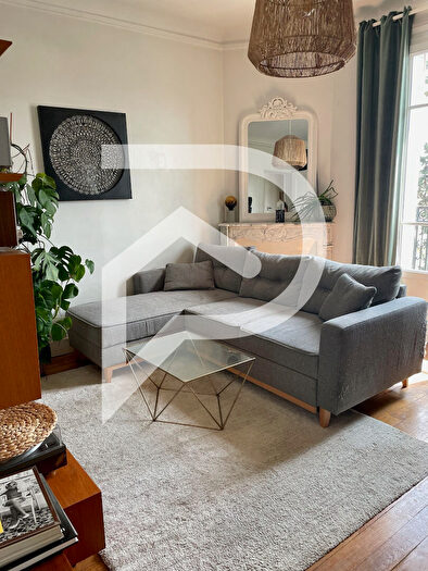 Appartement à louer - Enghien-les-Bains - 3 pièces - 2 chambres