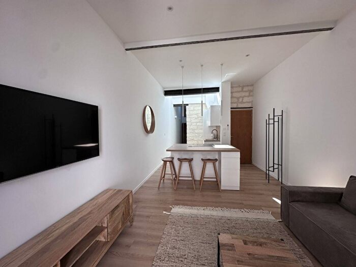 Appartement à louer - Gares, Montpellier - 3 pièces - 1 chambre