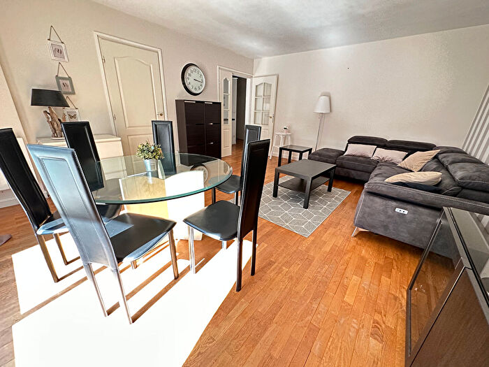 Lille, Centre-ville, Euralille : Appartement 3 pièces à louer