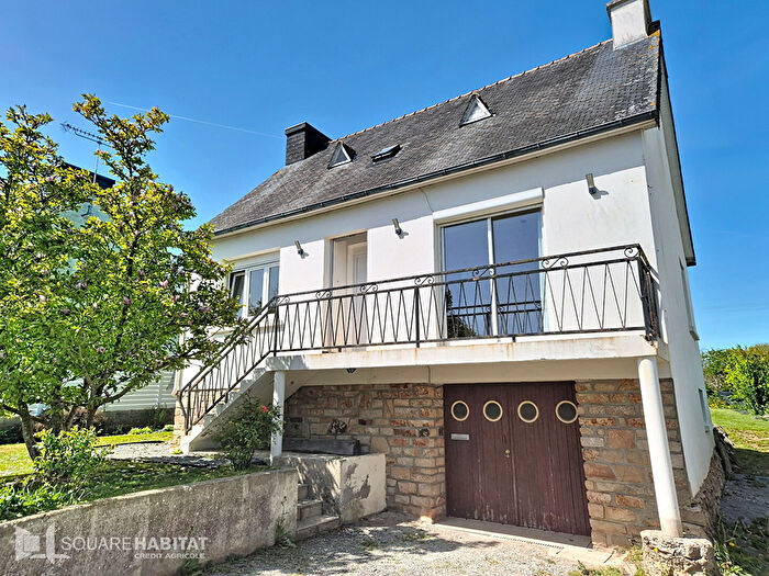 Maison 4 pièces à Trégourez, à vendre
