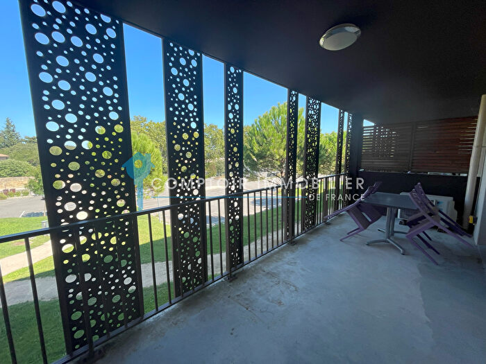 Appartement à vendre - Remoulins - 3 pièces - 2 chambres