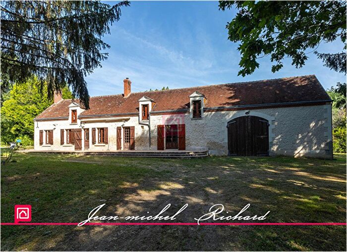 Maison 5 pièces à Châtillon-sur-Cher, à vendre
