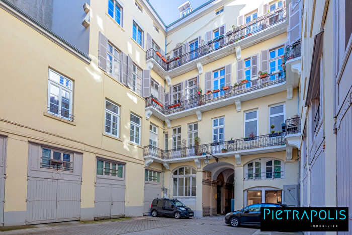 Appartement à vendre - Lyon e  - 4 pièces - 2 chambres