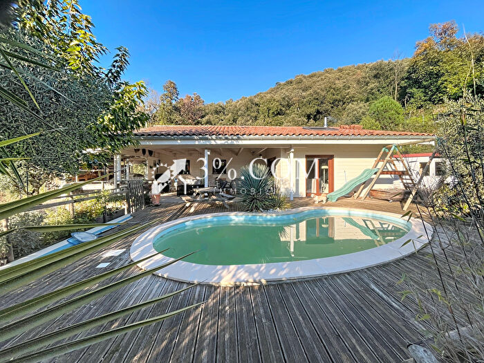 Maison à vendre - Saint-Georges-les-Bains - 4 pièces - 2 chambres