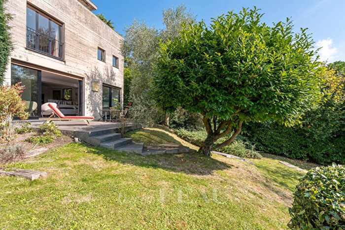 Maison à vendre - Vaucresson - 8 pièces - 5 chambres