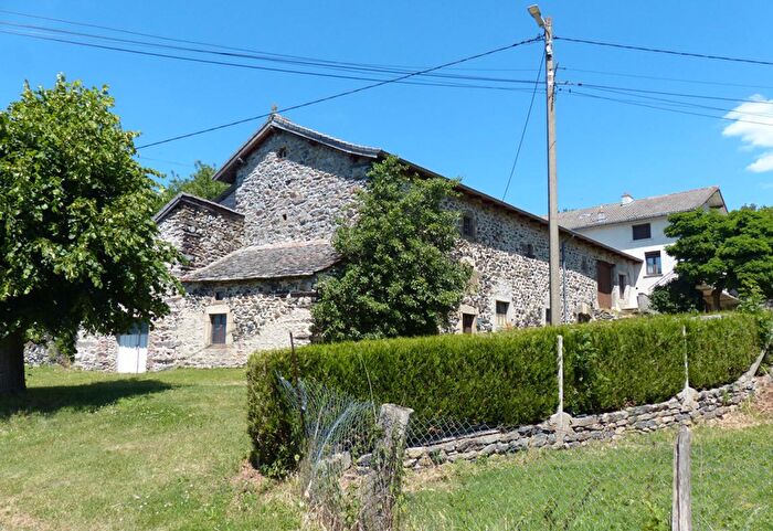 Maison 7 pièces à vendre à Saint-Hostien