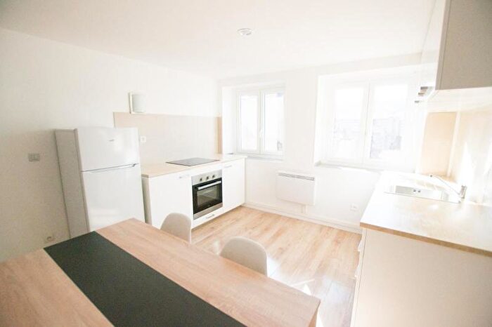Appartement 2 pièces à louer à Saint-Étienne, Centre-ville, Peuple, Chavanelle