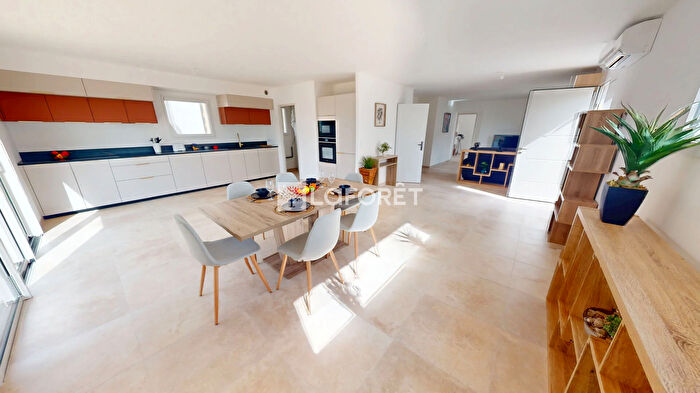 Maison à vendre - Rognac - 3 pièces - 2 chambres