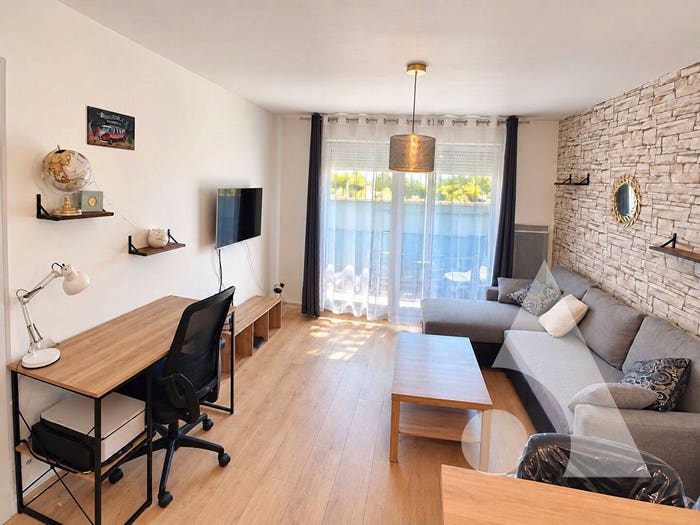 Sud, Vétraz-Monthoux - Appartement 2 pièces à louer