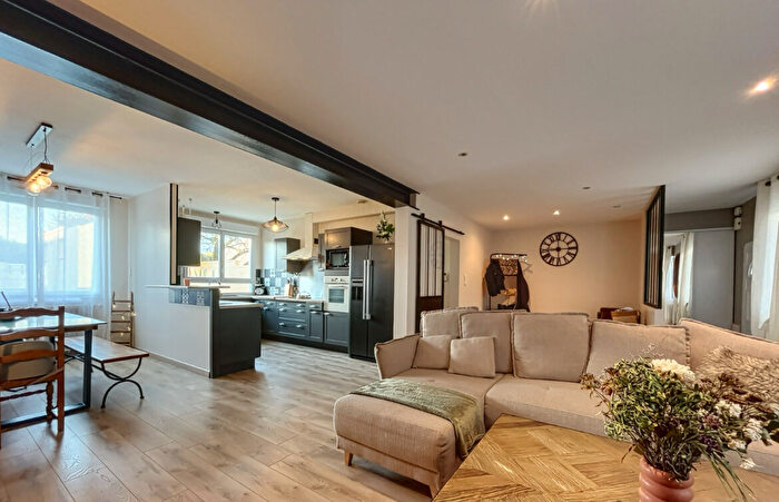 Maison à vendre - Montrevault - 5 pièces - 4 chambres