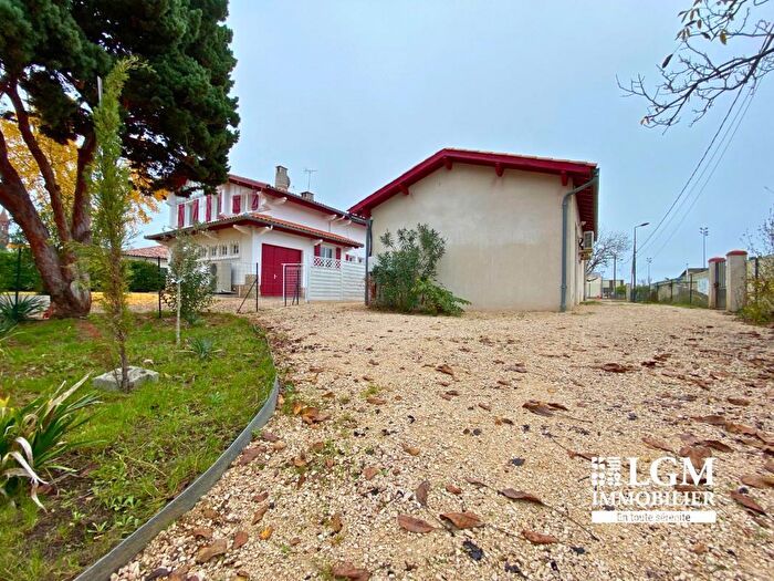 Maison à vendre - Meauzac - 2 pièces - 1 chambre