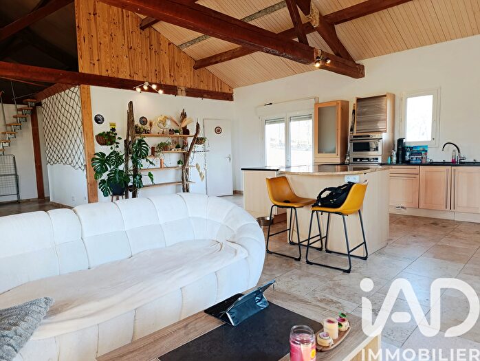 Maison à vendre - Beaumont-du-Périgord - 5 pièces - 4 chambres