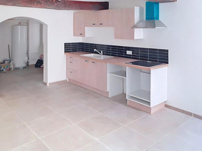 Maison à vendre - Tavernes - 5 pièces - 4 chambres