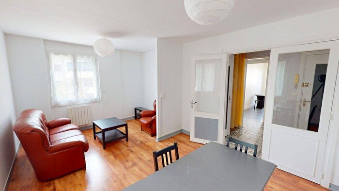 Appartement à louer - Orléans - 2 pièces - 1 chambre