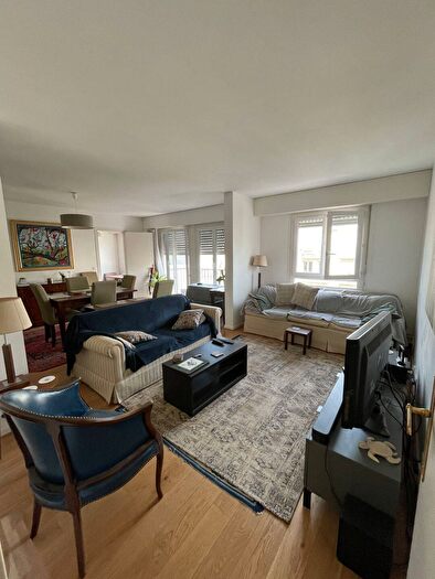 Appartement 5 pièces à louer à Versailles