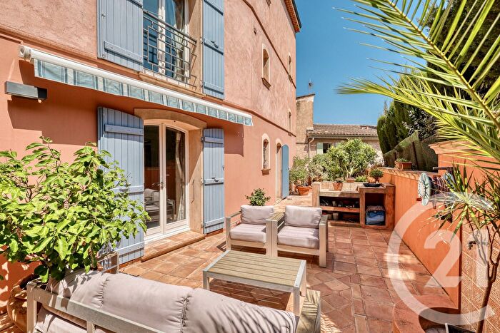 Hyères, Pyanet : Maison 6 pièces à vendre