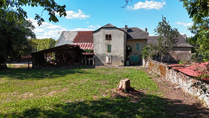 Oloron-Sainte-Marie - Maison 6 pièces à vendre