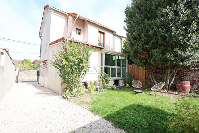 Neuilly-Plaisance, Eglise, Gare - Maison 5 pièces à vendre