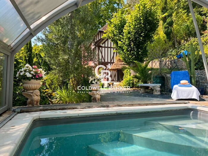 Pont-Audemer - Maison 7 pièces à vendre