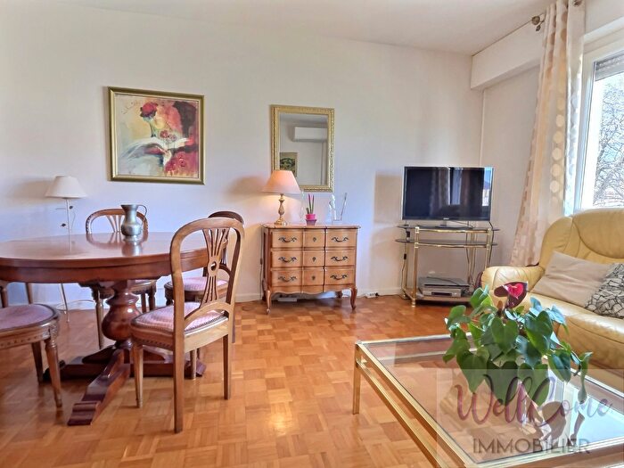 Appartement à vendre - Aix-les-Bains, Centre-ville - 3 pièces - 2 chambres