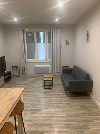 Cusset, Villeurbanne - Appartement 2 pièces à louer